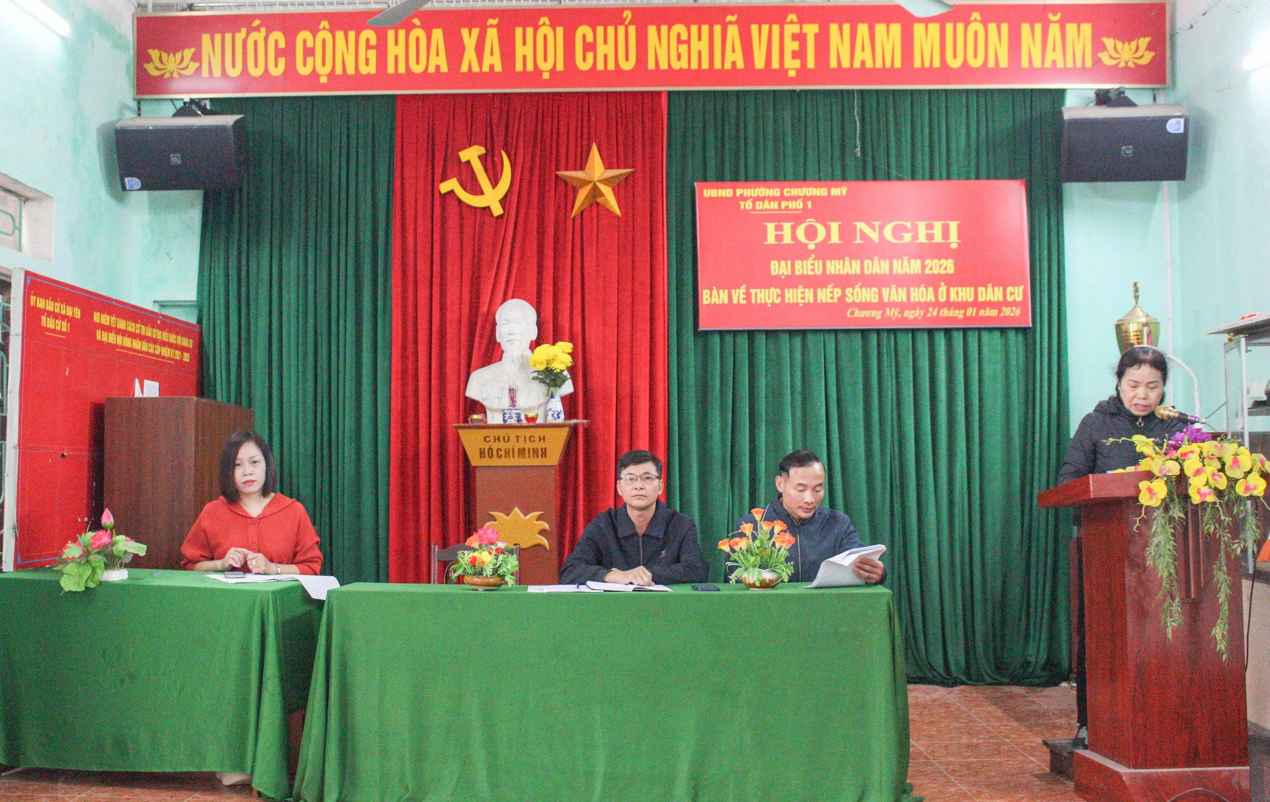 Tổ dân phố 1 tổ chức hội nghị đại biểu nhân dân bàn việc xây dựng đời ...