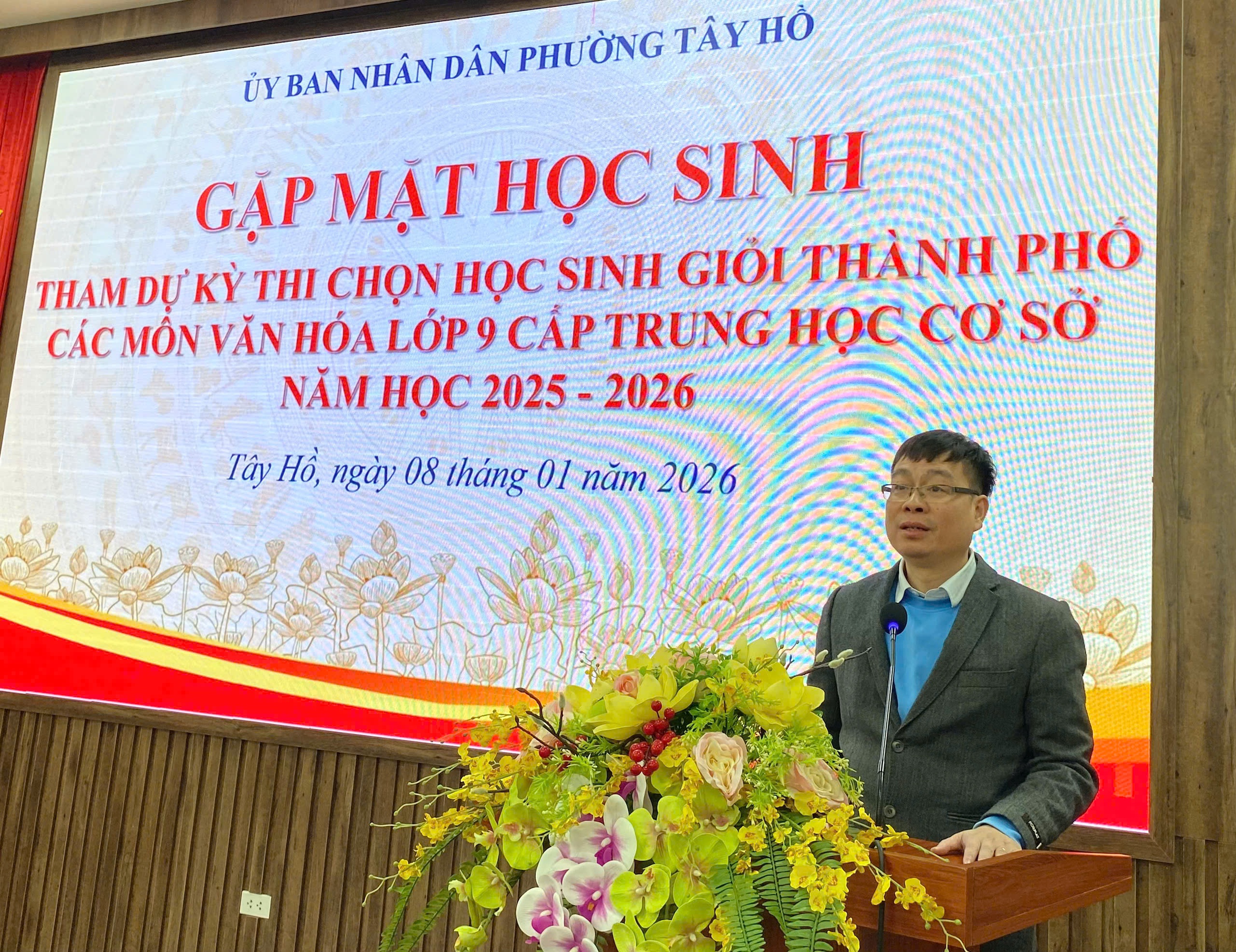 Phường Tây Hồ: Gặp mặt và động viên học sinh tiêu biểu tham gia kỳ thi ...