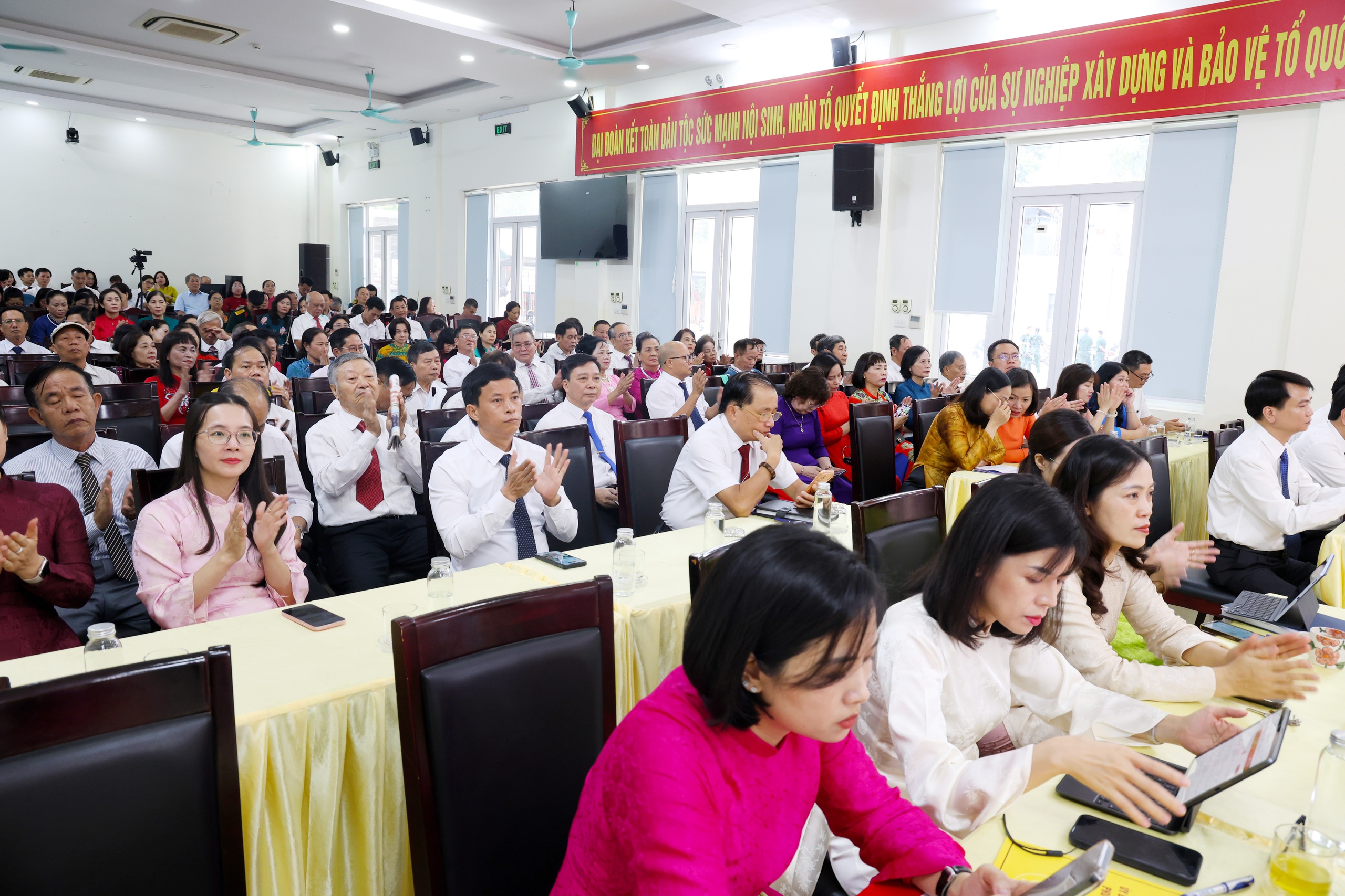 Phường Kiến Hưng tổ chức Hội nghị sơ kết 1 năm vận hành mô hình chính ...